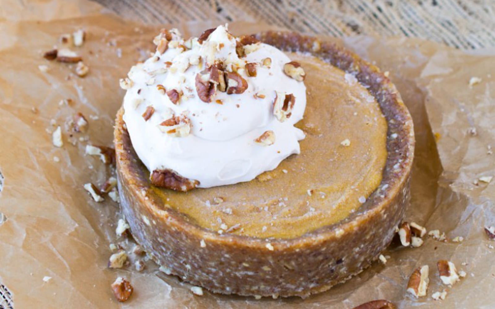 No-Bake Pumpkin Date Pie [Vegan] – One Green Planet