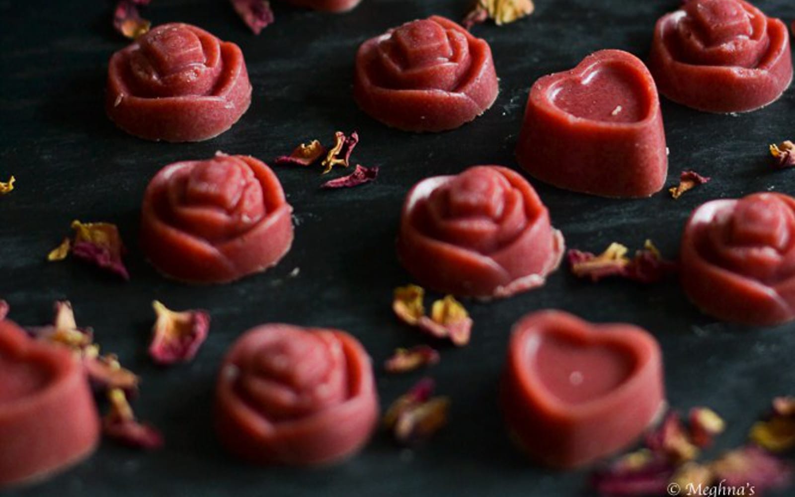 Pink Rose Chocolates [Vegan, Raw, Sugar-Free] – One Green Planet