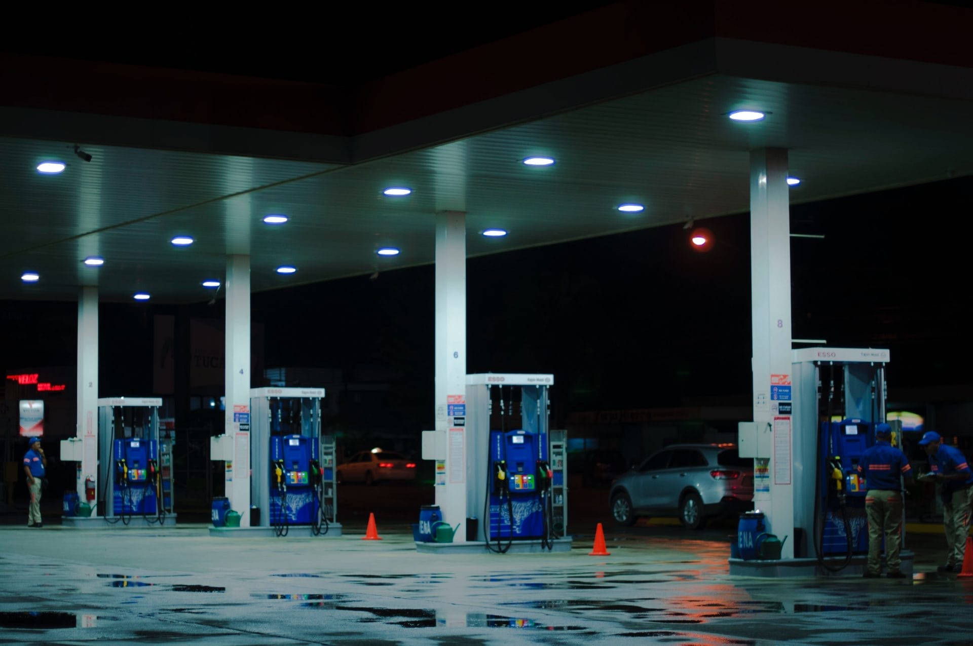 United States Has Its First Fully Electric Gas Station! – One Green Planet