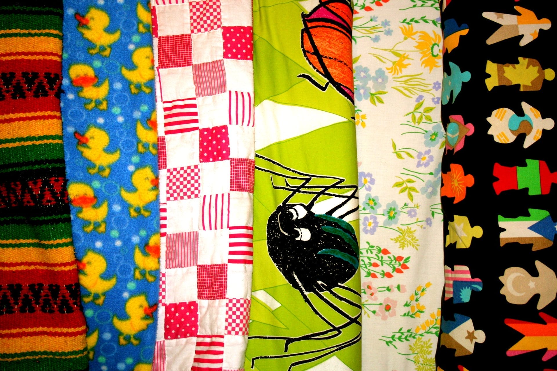 Old Sheets And Blankets Breathe New Life Into Your Old Comforter: A