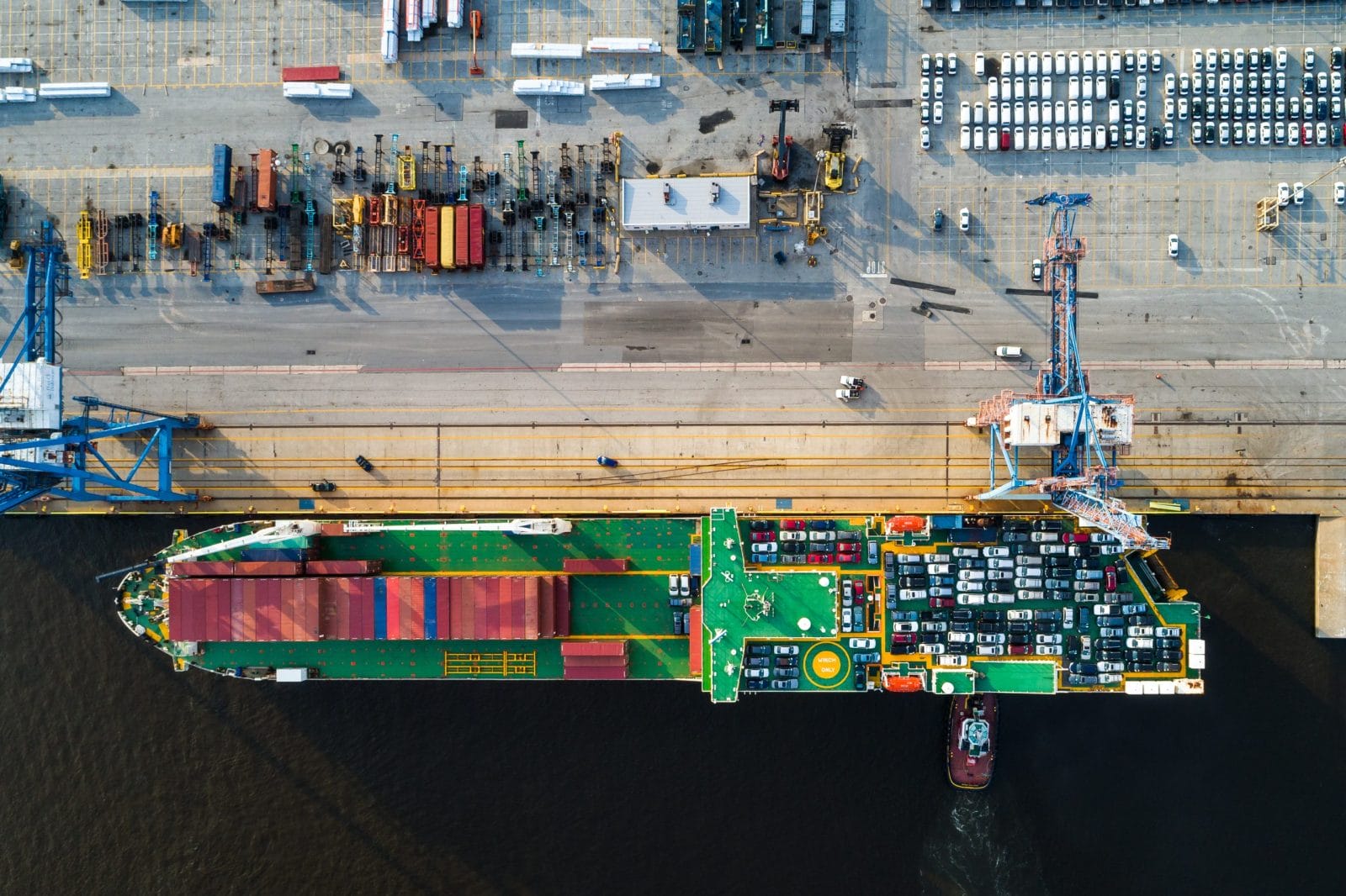 Diesel Spill Turns Baltimore Harbor Red as Crews Race to Contain It ...